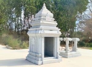 30 Stunning Home Temple Design Ideas For Peace